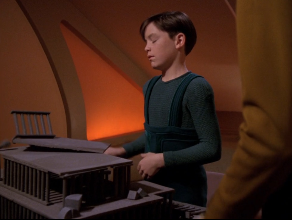 7hero worship - Let's Watch Star Trek
